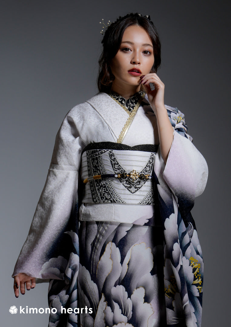 【振袖ネットレンタル：白と牡丹】大胆なデザインで華やかに/KH-368 – kimono-hearts-onlinestore